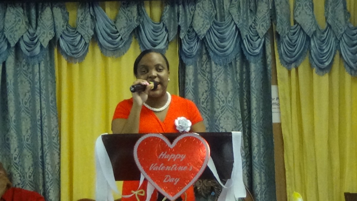 Ve-Video – Ve-Anna Thomas